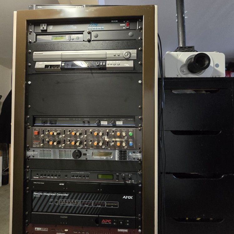 Commercial AV System for Sale in Quartz Hill, CA - OfferUp