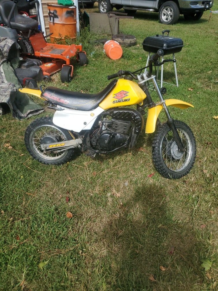 Suzuki Dirt Bikes 80