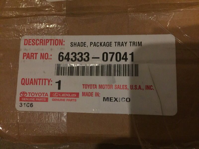 Toyota OEM Avalon 64333-07041 sunshade for Sale in San Antonio, TX ...