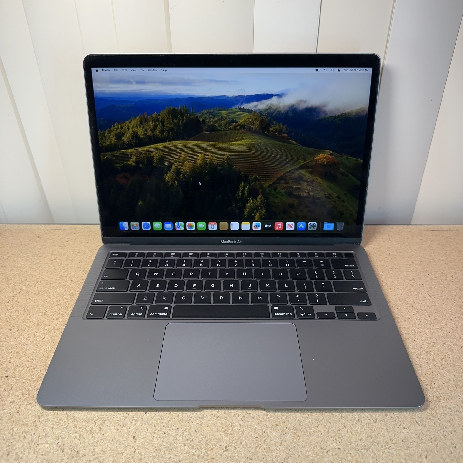 2020 Apple MacBook Air 13.3" Intel i3 1.1GHz 8GB RAM 256GB Silver A2179 ...