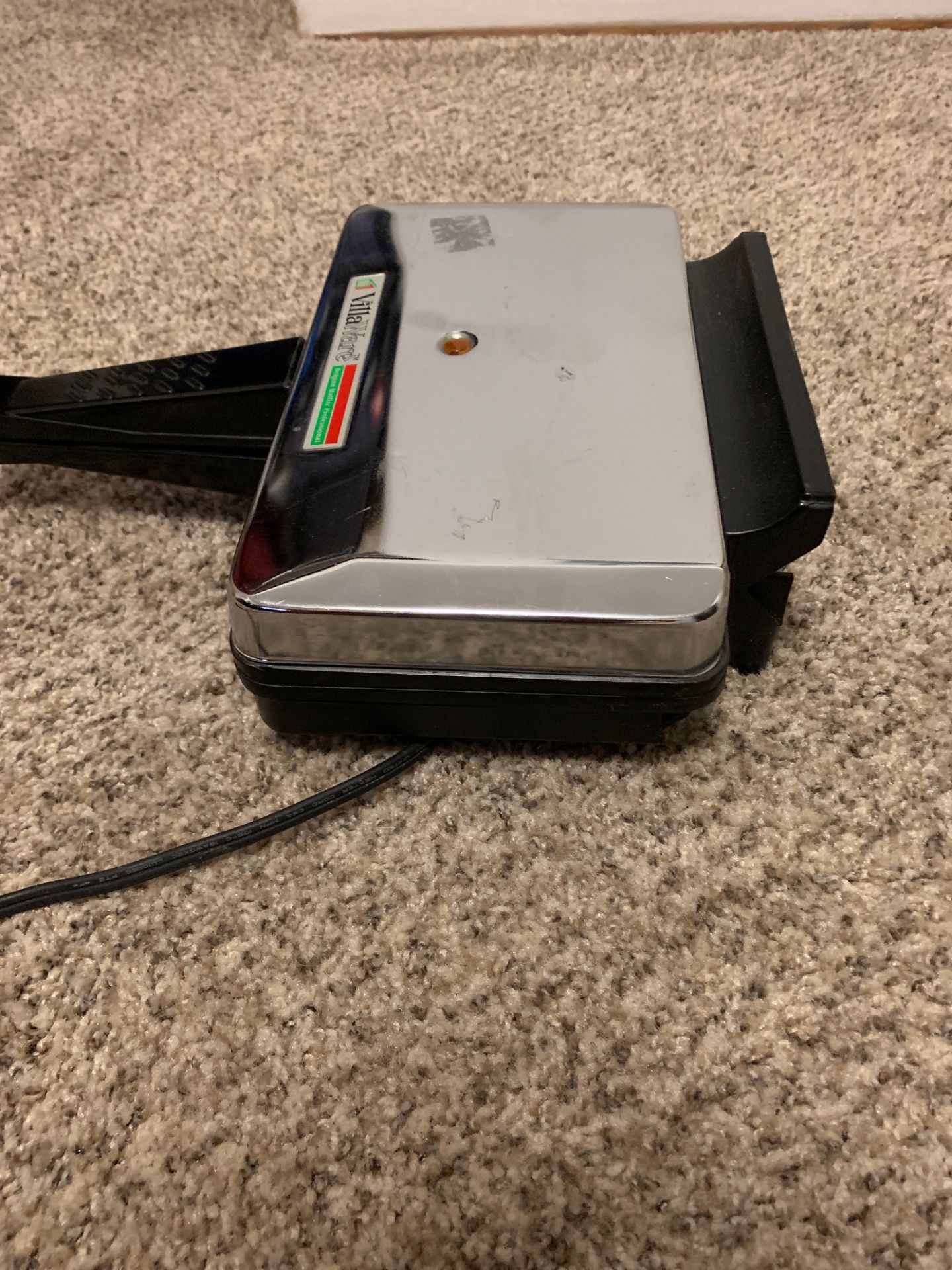 Vintage Villaware 5200-NS Non-Stick Belgian Waffle Iron Maker for Sale ...