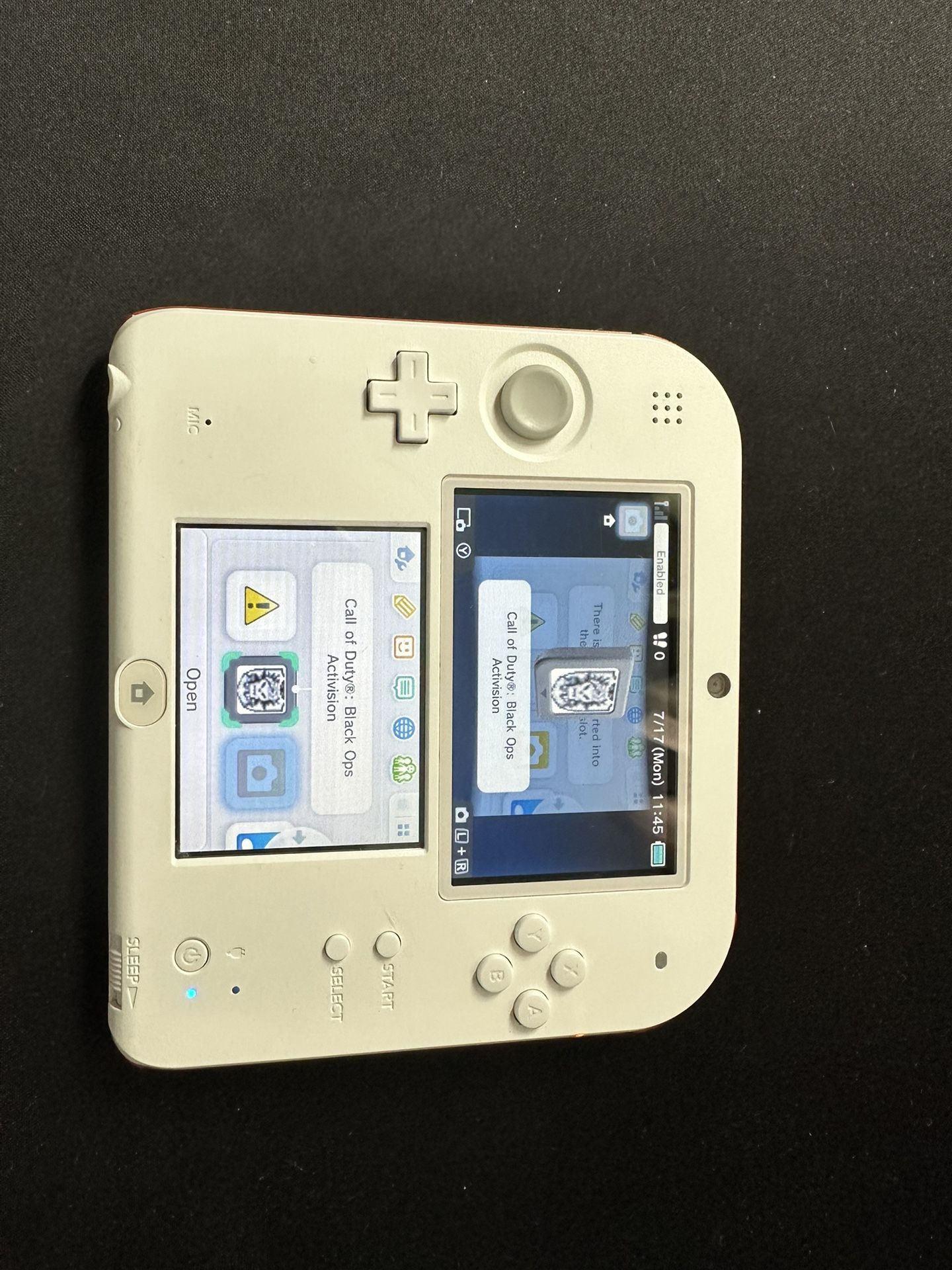 Nintendo 2DS White / Red Scarlet 3DS Console With Stylus And 4GB sD Card for Sale in Garden ...