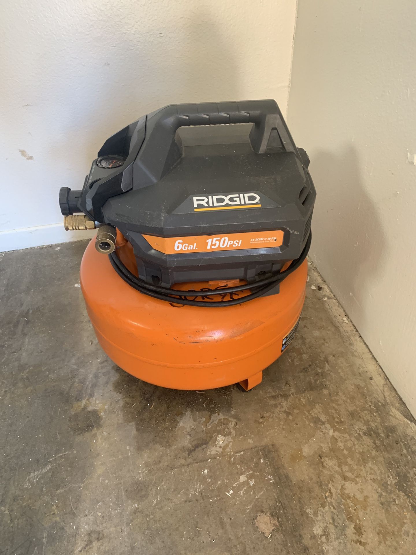 RIDGID 6 Gal. Portable Electric Pancake Air Compressor for Sale in ...