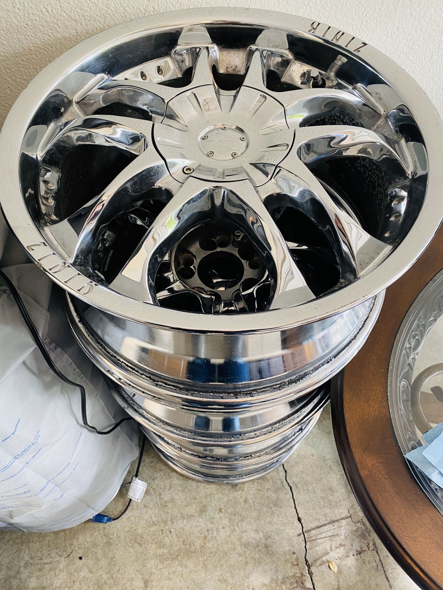 Zinik chrome 17” rims for Sale in Vancouver, WA - OfferUp