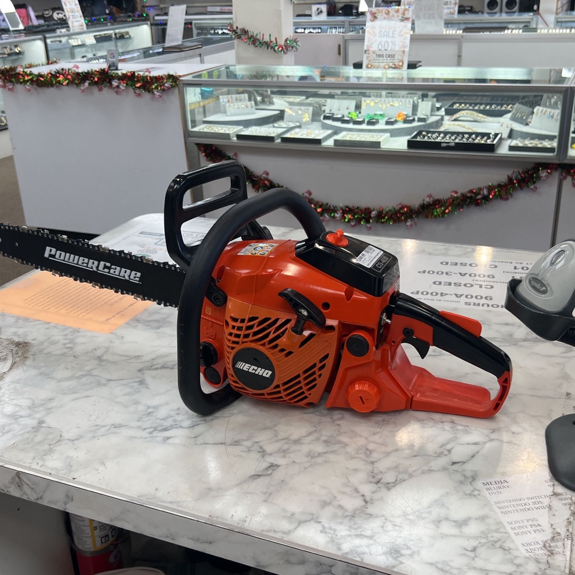 Echo Chain Saw 18” Bar 40c.c. 3hp for Sale in Glendale, AZ - OfferUp