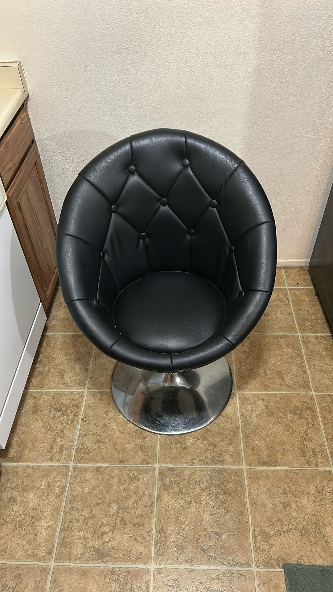 Vanity Chair for Sale in Visalia, CA - OfferUp