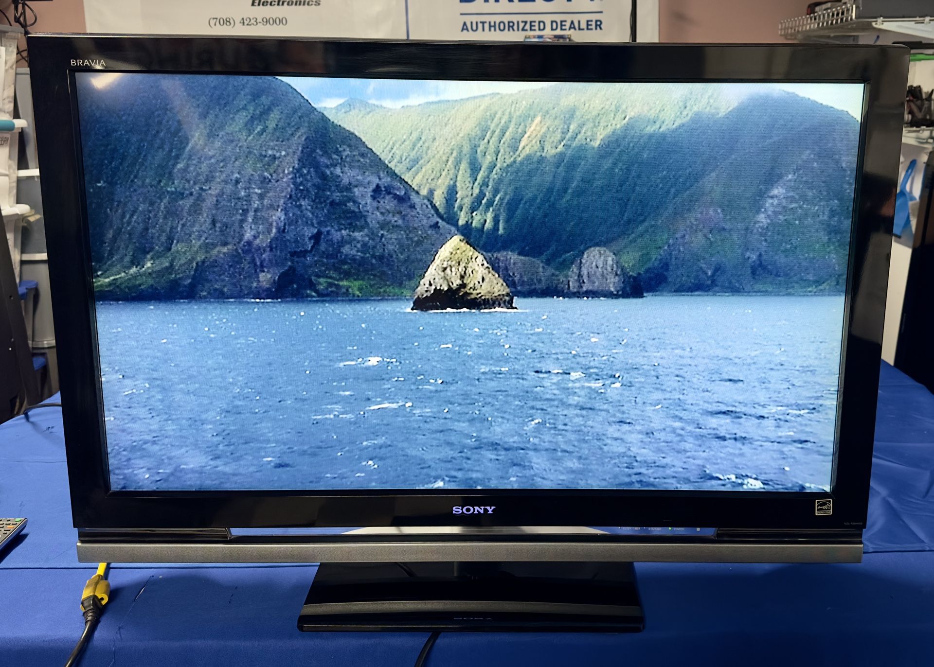 Sony 40” LCD HDTV for Sale in Oak Lawn, IL - OfferUp