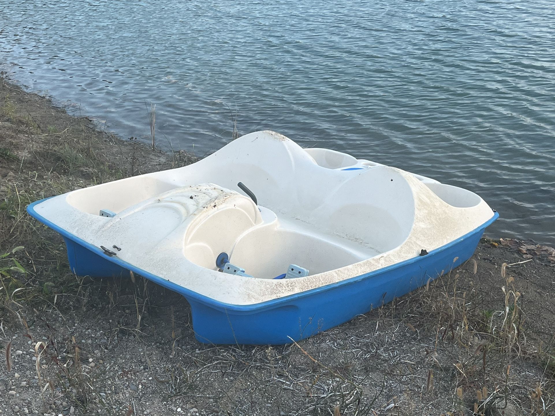 Paddle Boat for Sale in Fort Wayne, IN - OfferUp
