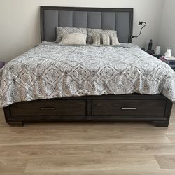 Gently Used King Bed Frame For Sale for Sale in Georgetown TX OfferUp