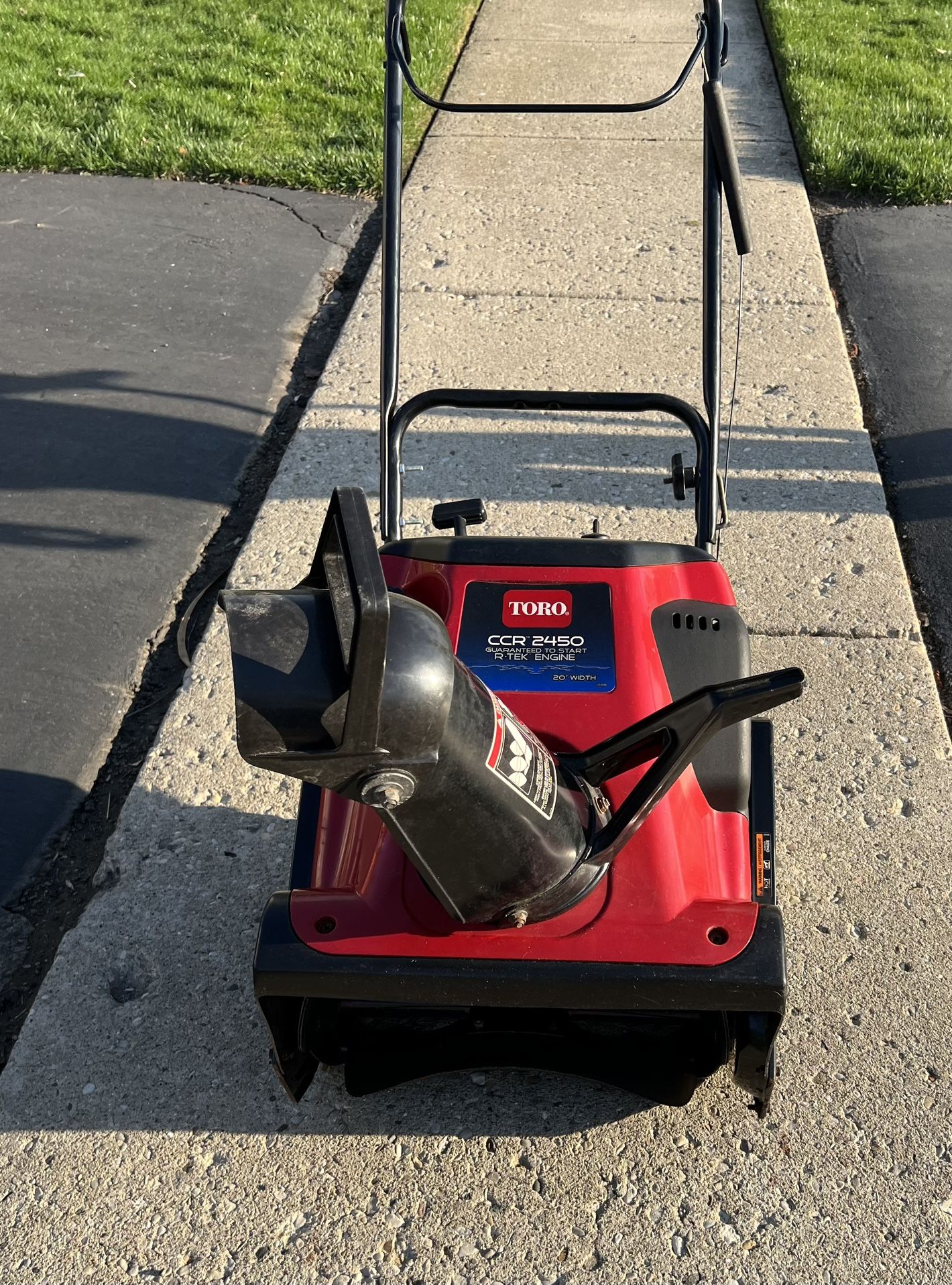 Toro 20” Snow Blower for Sale in Lake In The Hills, IL - OfferUp