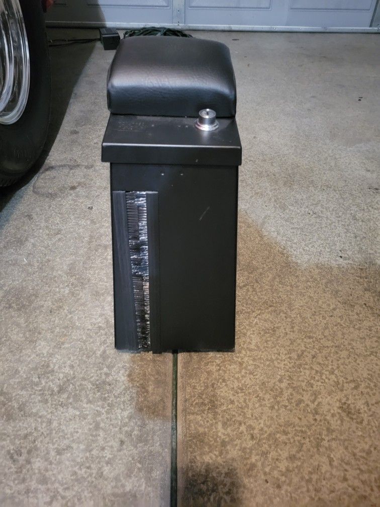 Tuffy Security Box for Sale in Las Vegas, NV - OfferUp