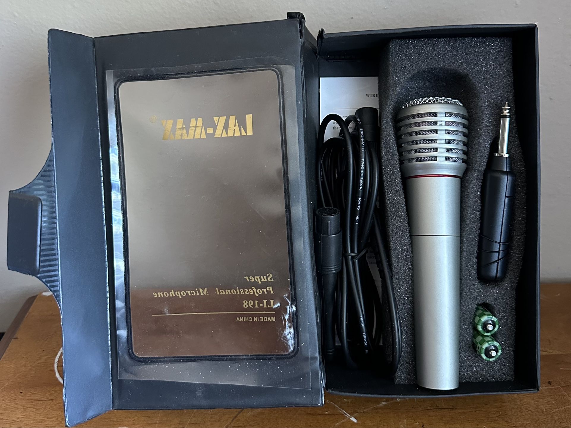 LAX-MAX LI-198 Super Professional Wireless Receiver Microphone System ...