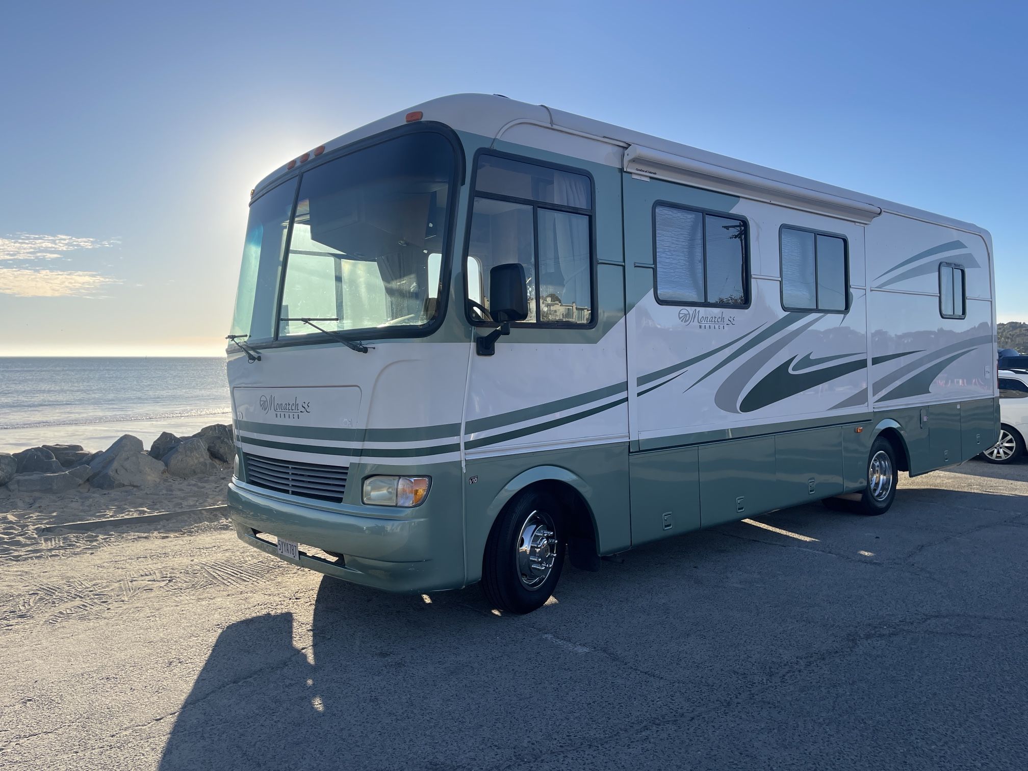 Monaco Monarch SE 30ft Motorhome for Sale in San Clemente, CA - OfferUp
