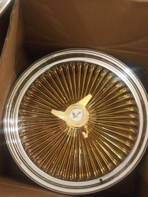 22 Inch Gold Wire Wheels for Sale in Richmond, CA - OfferUp