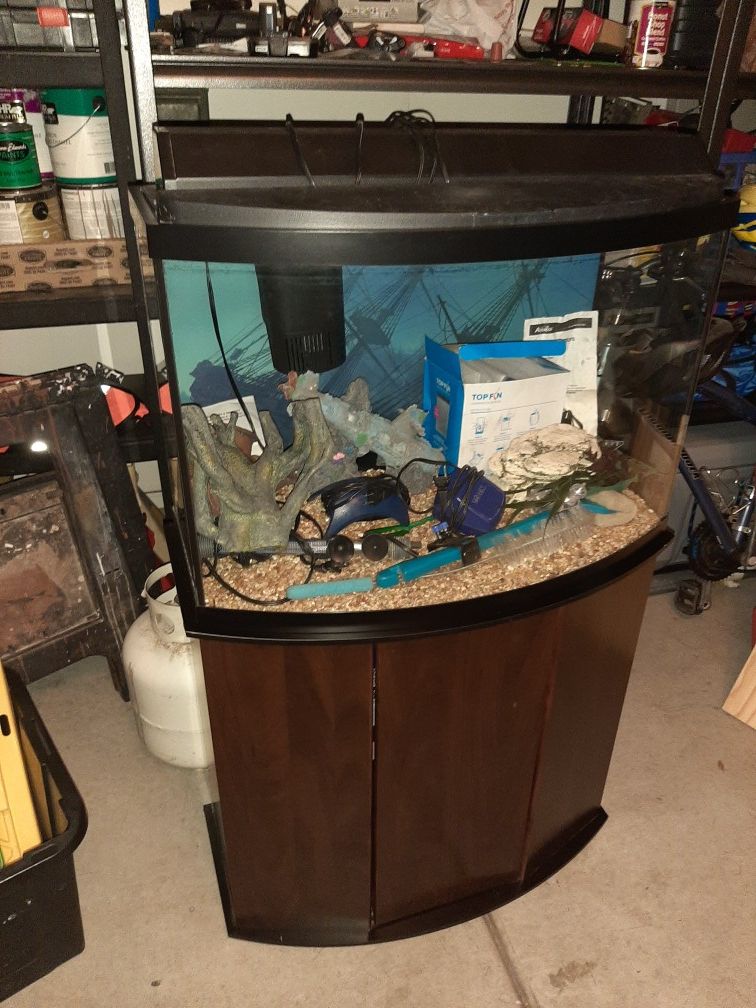35 gallon fish tank for Sale in Mesa, AZ - OfferUp