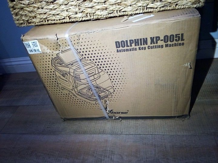 Dolphin XP-005L for Sale in Garden Grove, CA - OfferUp