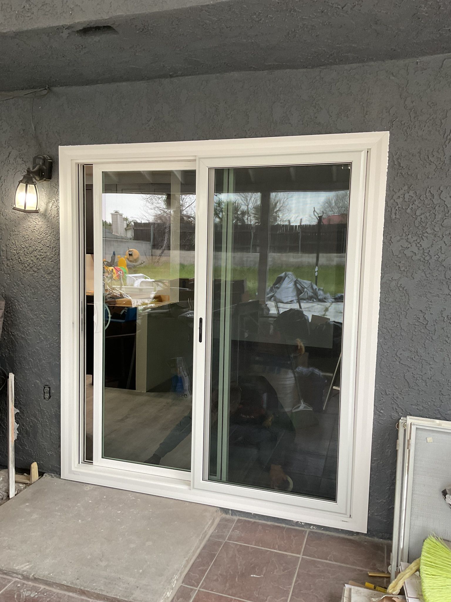 69 1/2 X 79 1/2 Vinyl RETROFIT door for Sale in Moreno Valley, CA - OfferUp