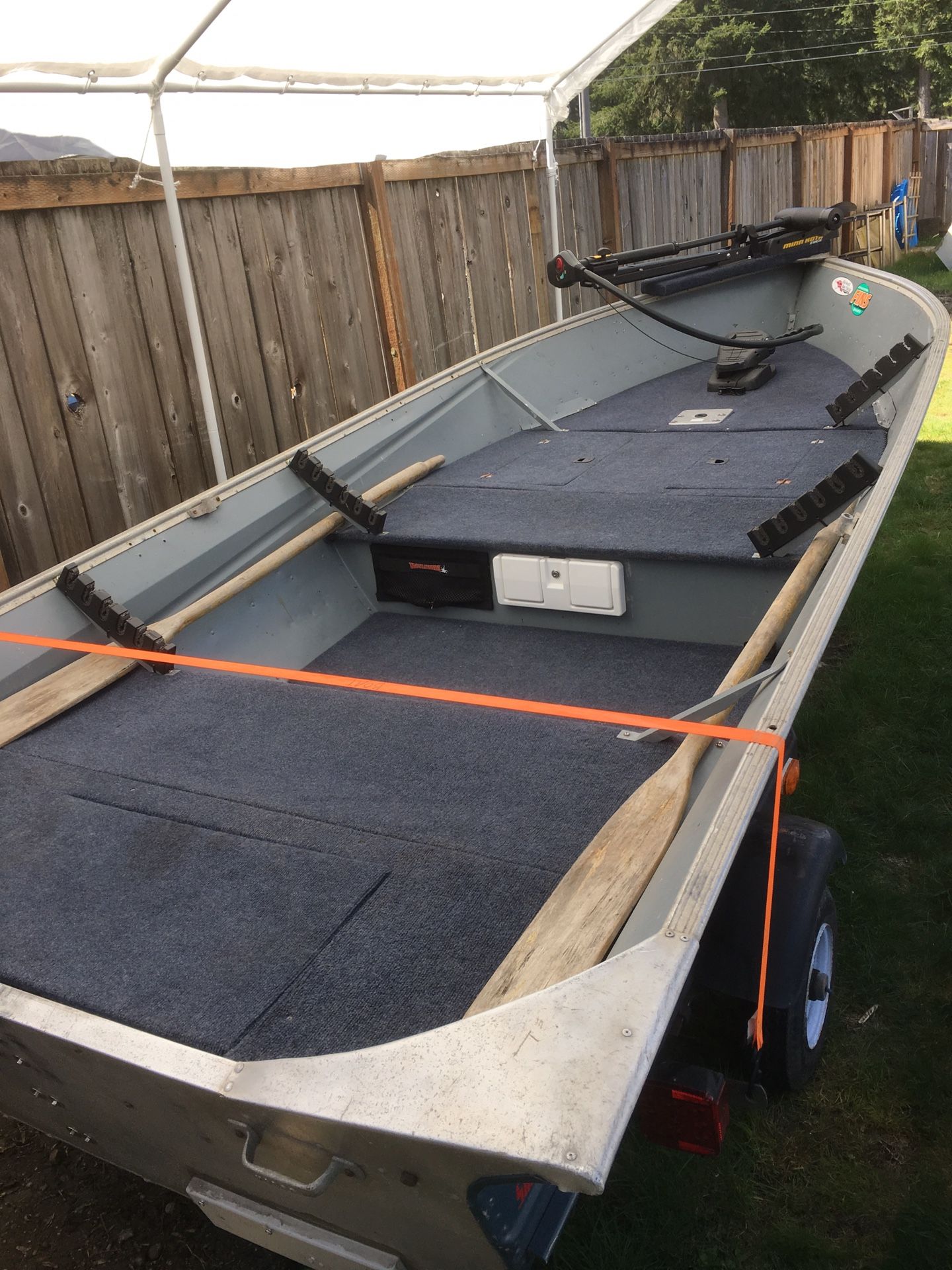 14’ Valco bass fishing boat for Sale in Parkland, WA - OfferUp