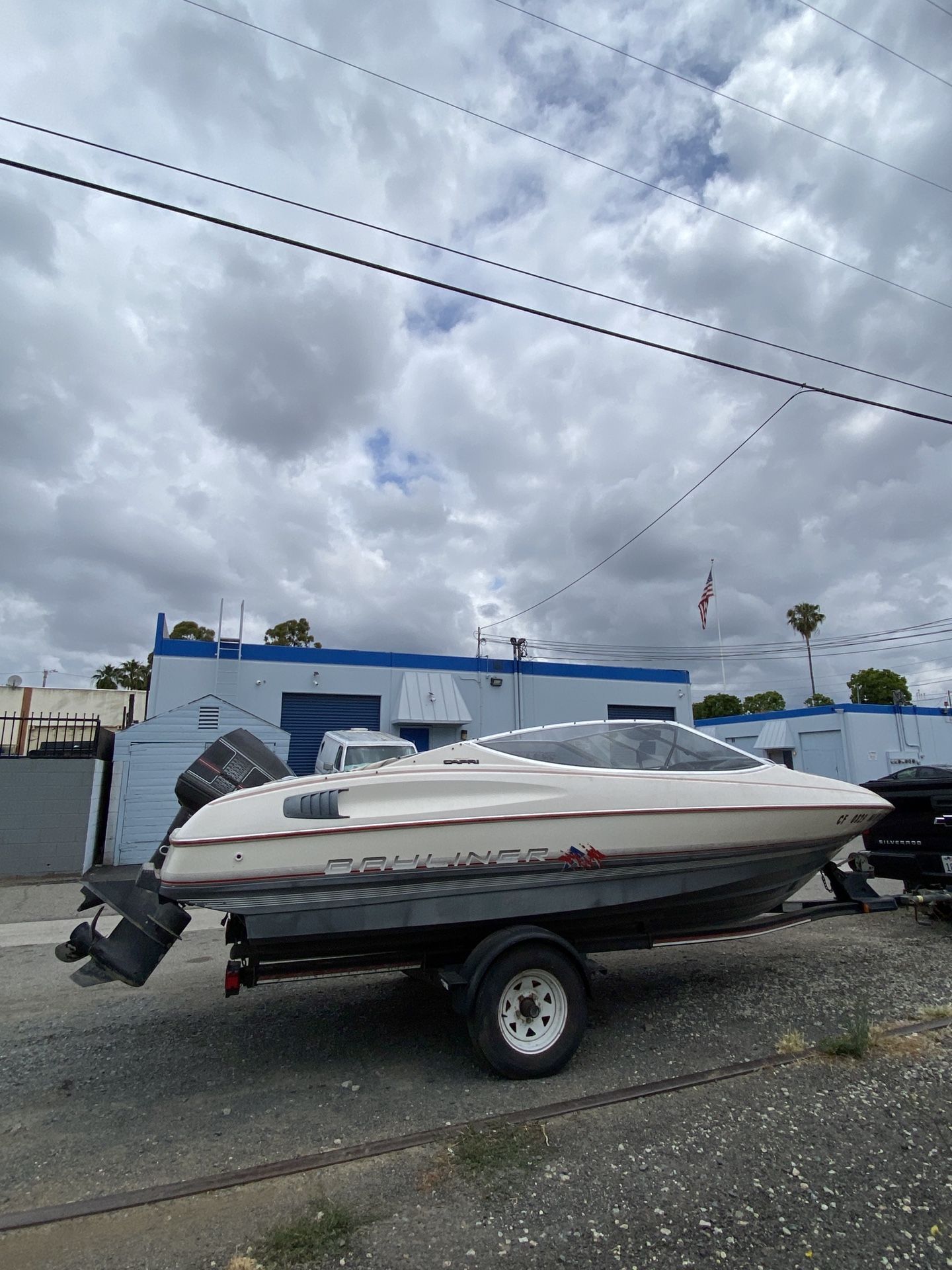 1990 Bayliner Capri for Sale in Irvine, CA - OfferUp