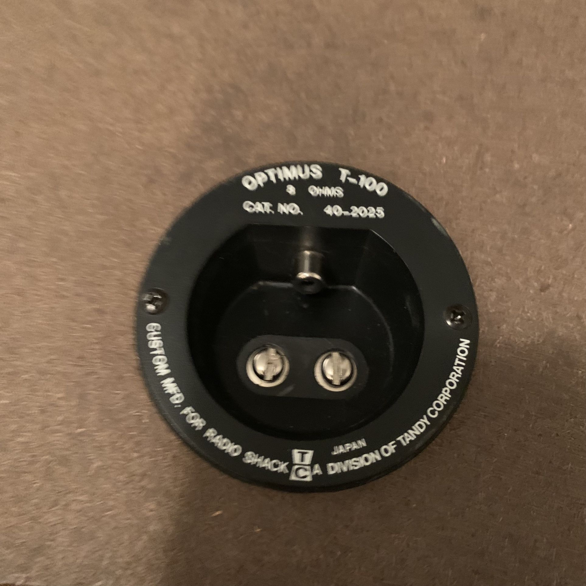 Realistic Optimus T-100 Pair Of Speakers Made in Japan. for Sale in ...