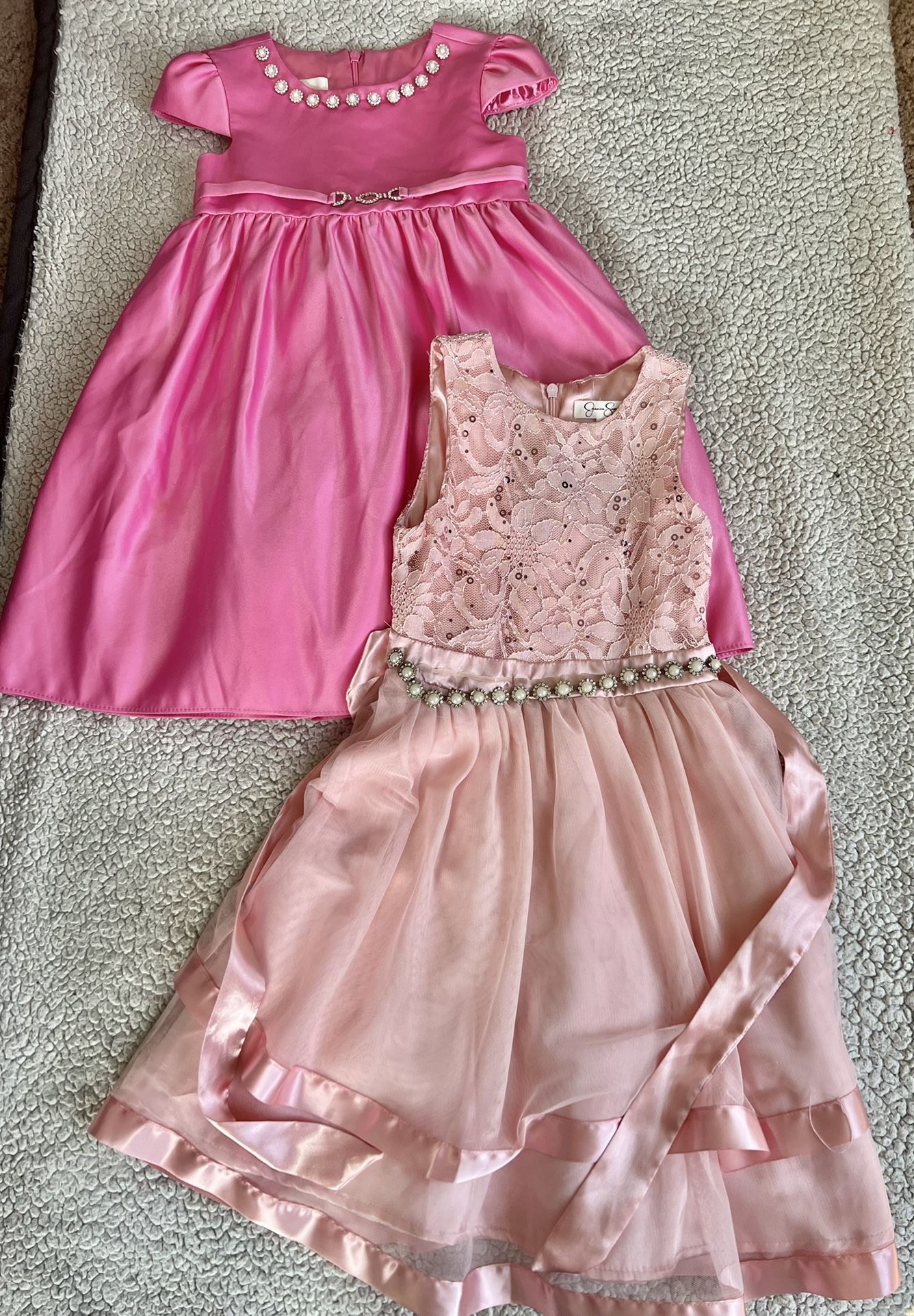 Size 4T Girl Dresses for Sale in Oak Harbor, WA - OfferUp