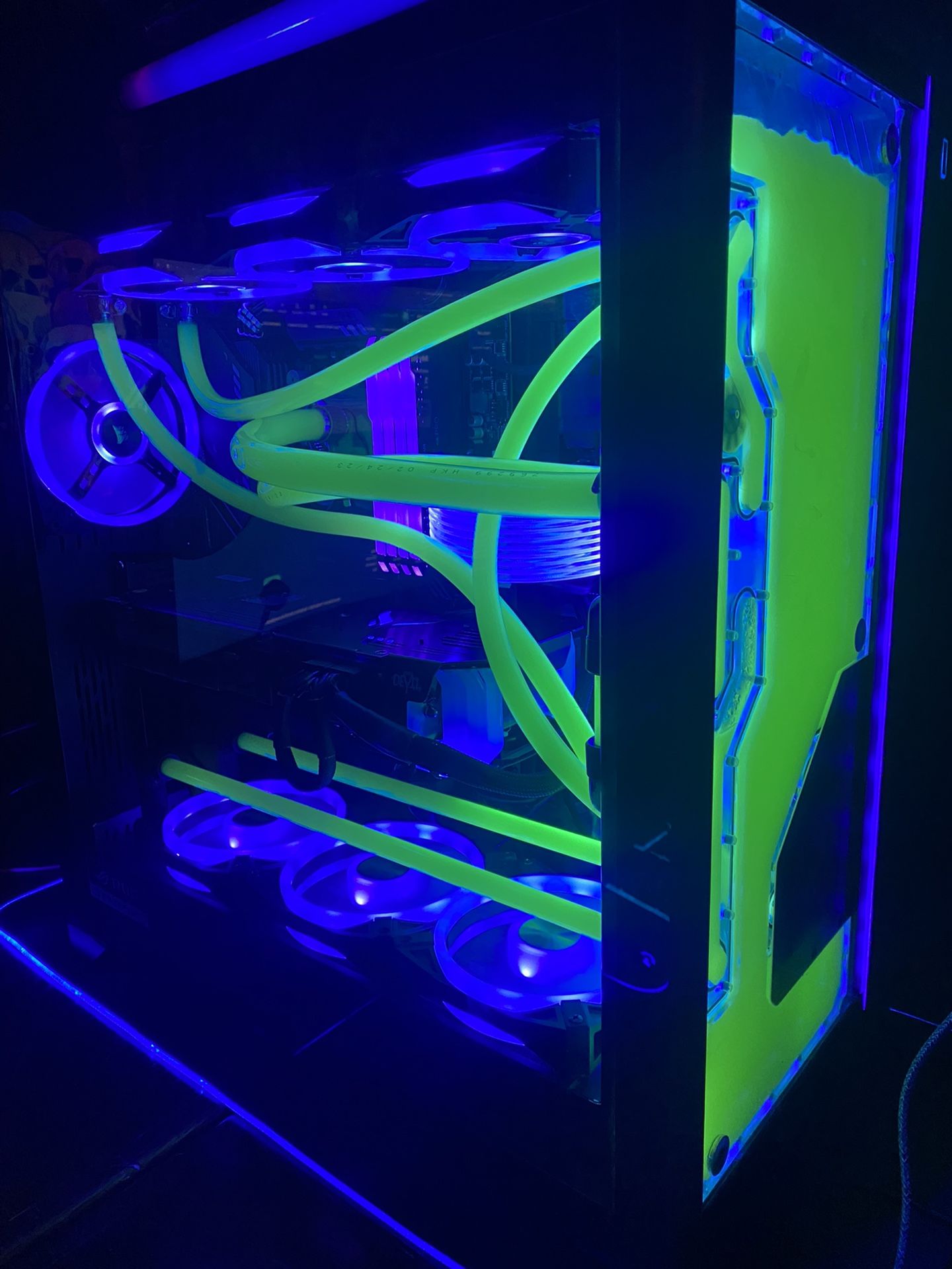 High End Custom PC! for Sale in Grandview, MO - OfferUp