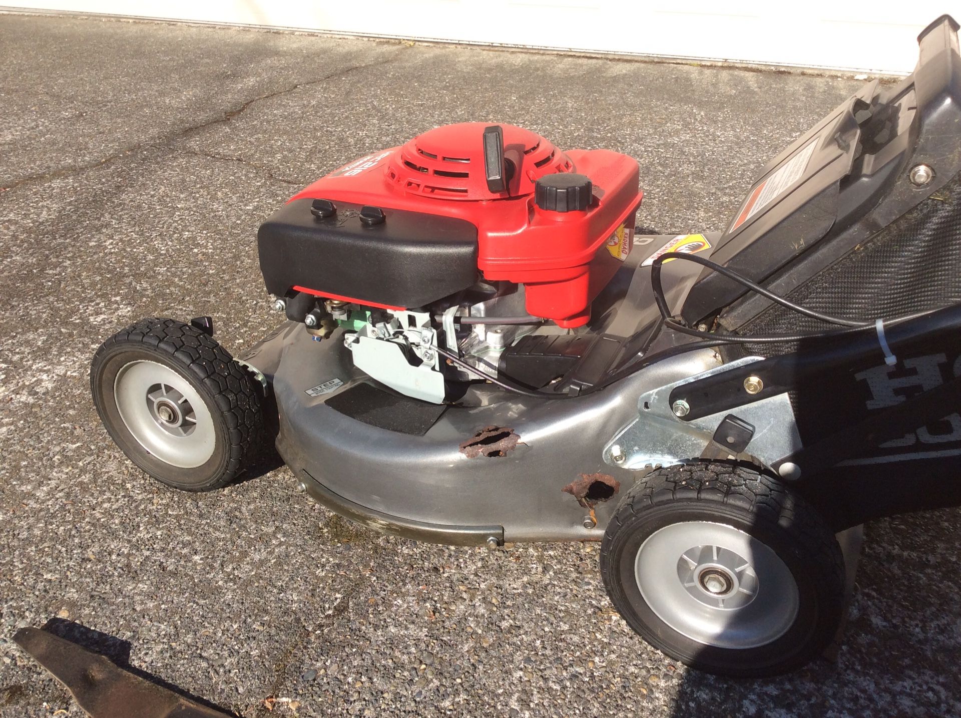Honda Mower HRC 216 Commercial for Sale in Tacoma, WA - OfferUp