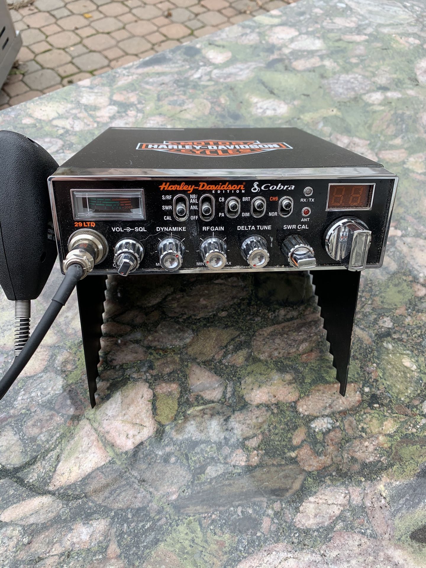 Cobra (Harley - Davidson) CB Radio for Sale in Elk Grove Village, IL ...