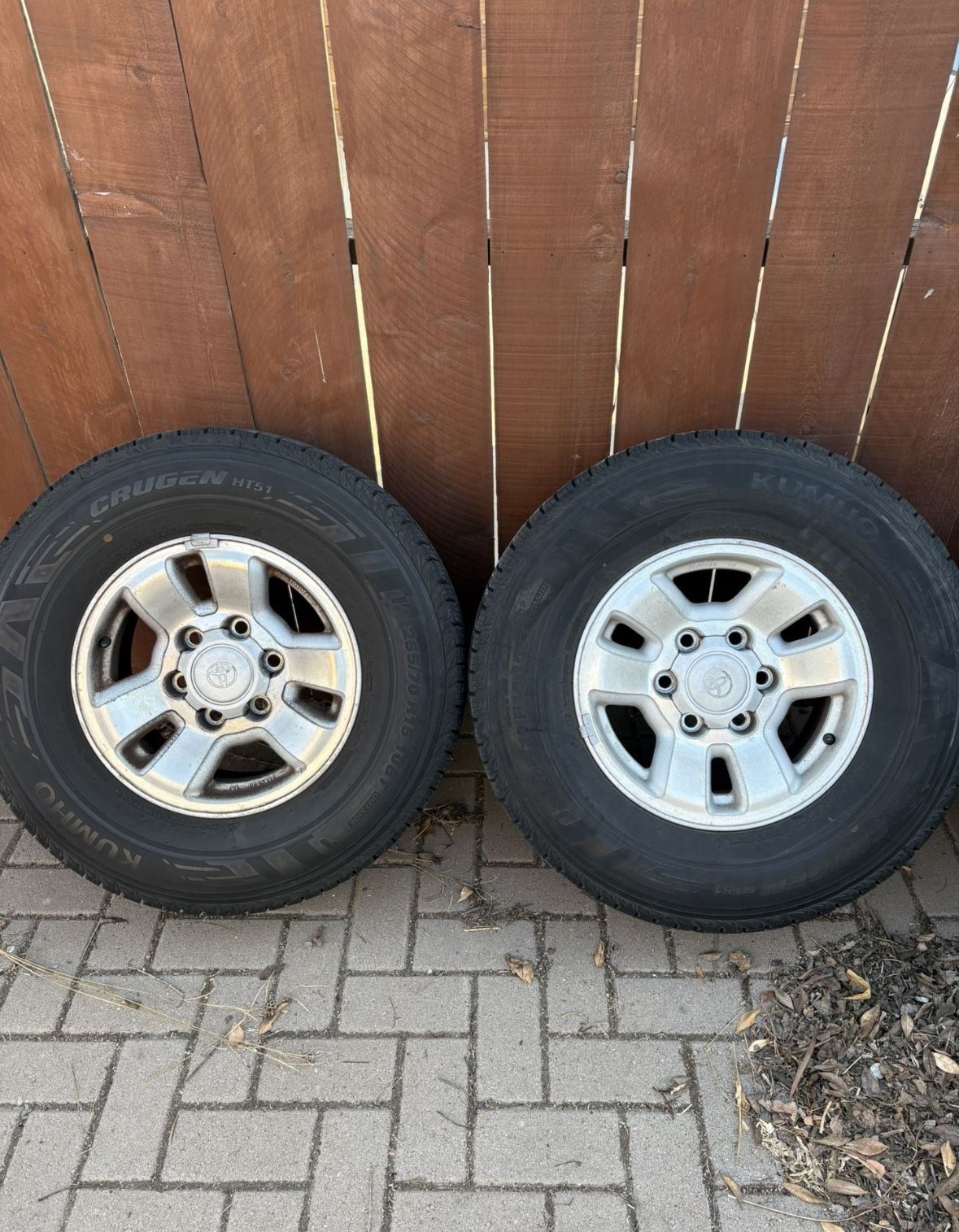 4 Toyota 4 Runner Tires for Sale in Encinitas, CA - OfferUp