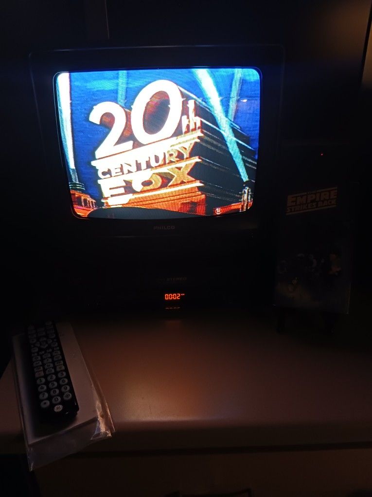 CRT Television 13 In Phillco Works Perfect With Headphone Jack And Vcr ...