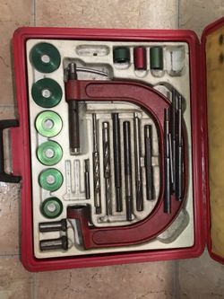 Valve Guide Cutter Reamer Liner Installation Tool Set Lisle 59000 ...