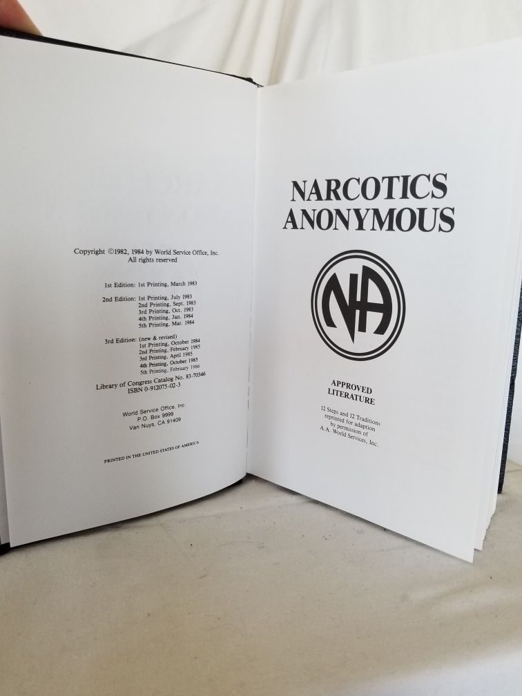 NA basic text (Narcotics Anonymous Big Book). 3rd edition, first ...