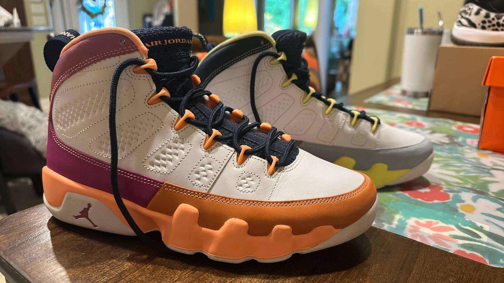 Air Jordan 9 Retro size 9.5 for Sale in Spring, TX - OfferUp