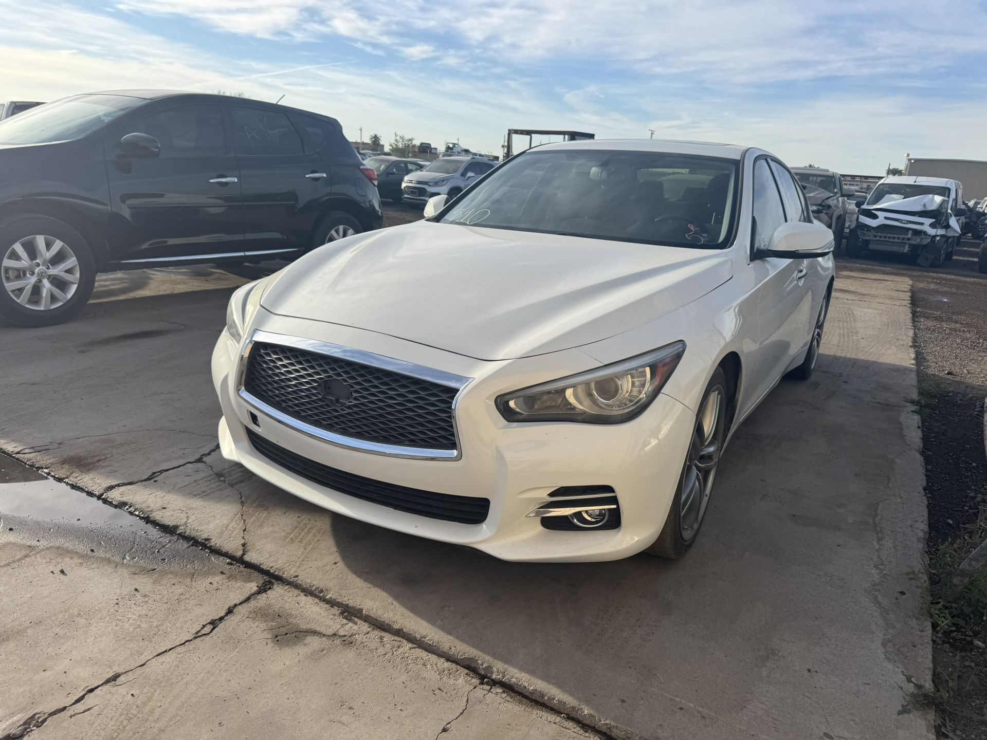 2014 Infiniti Q56 for Sale in Deer Valley, AZ - OfferUp