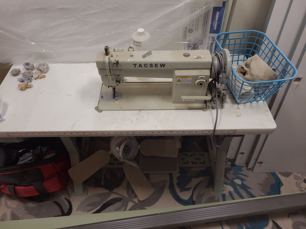 Industrial Sewing Machine And Table Tacsew T111-155 for Sale in ...