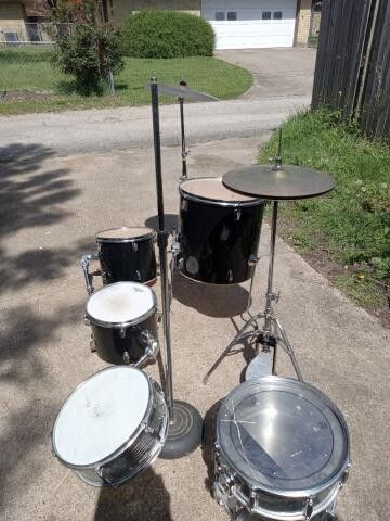 Snare, Hi Hat, Toms,Hanging Cymbals for Sale in Dallas, TX - OfferUp
