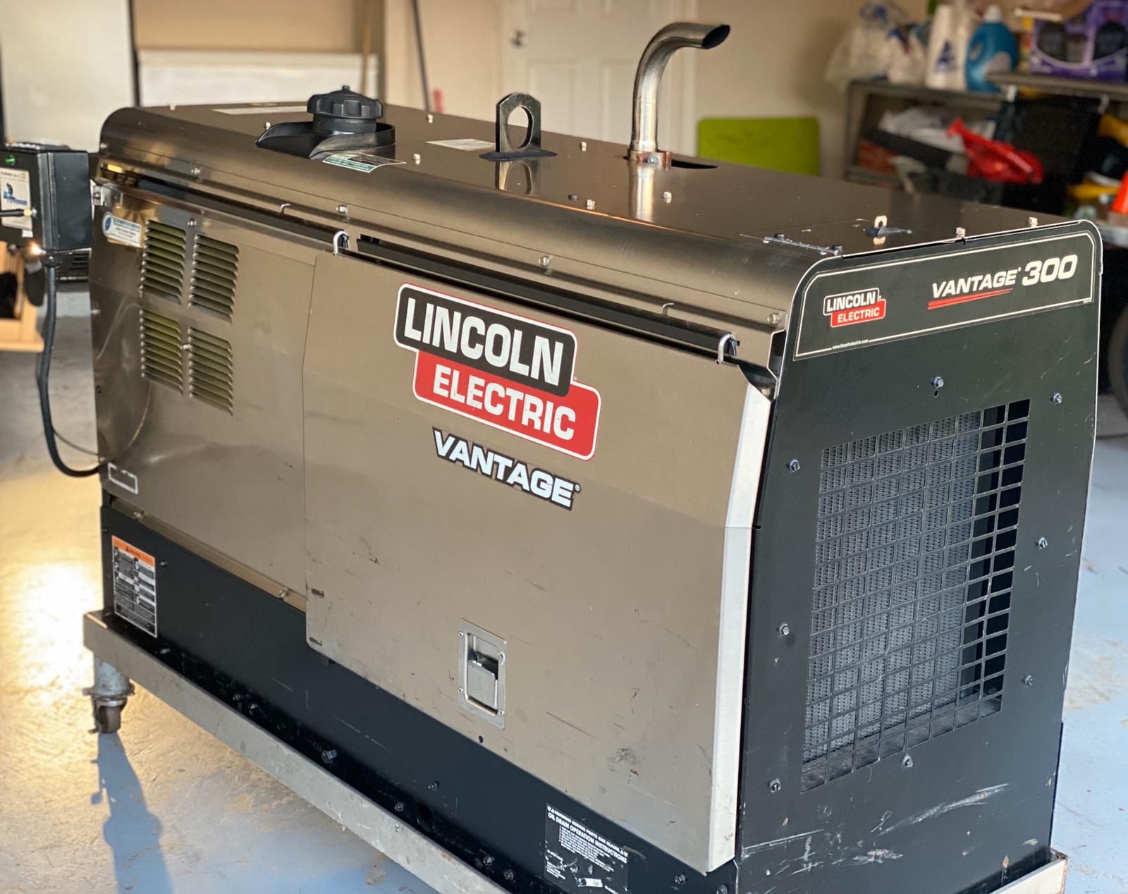 WELDING MACHINE LINCOLN VANTAGE 300 for Sale in BROOKSIDE VL, TX - OfferUp