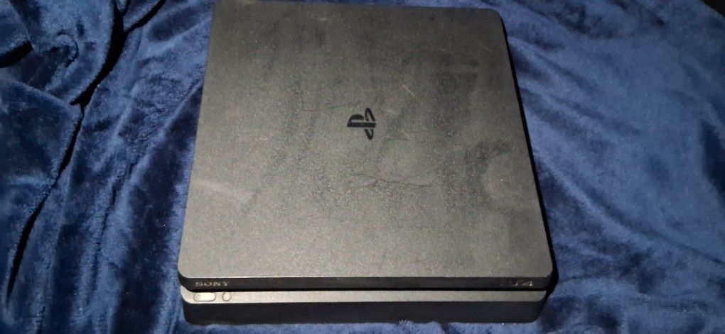 How much would a Ps4 console with no controller but comes with 6 games ...