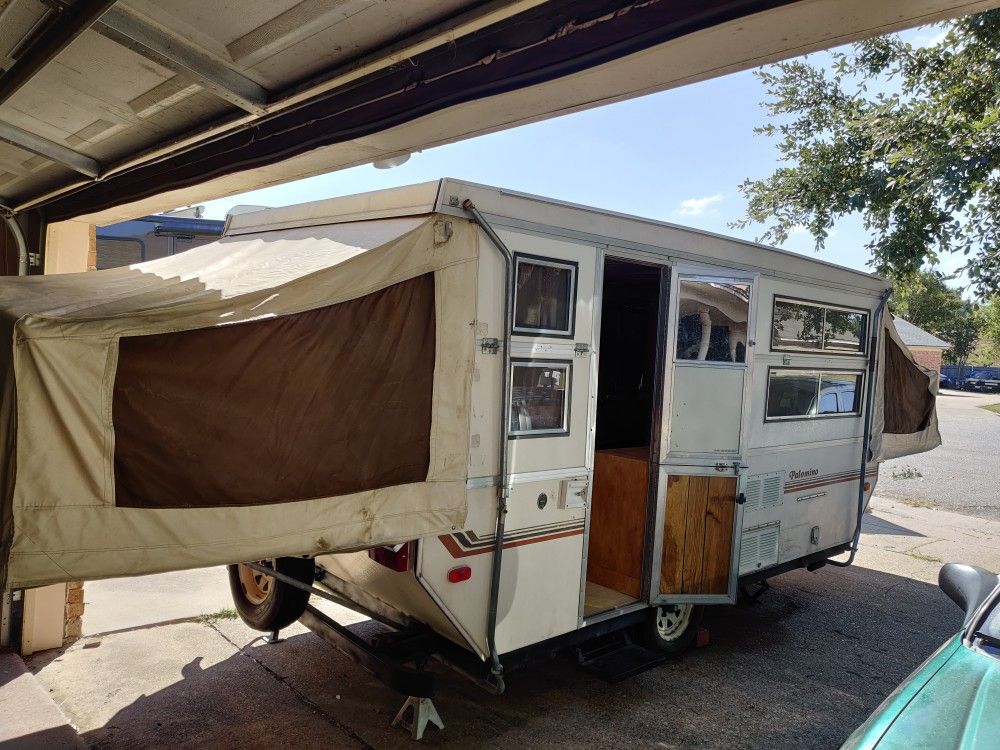 Palomino Pop-up Camper for Sale in Arlington, TX - OfferUp