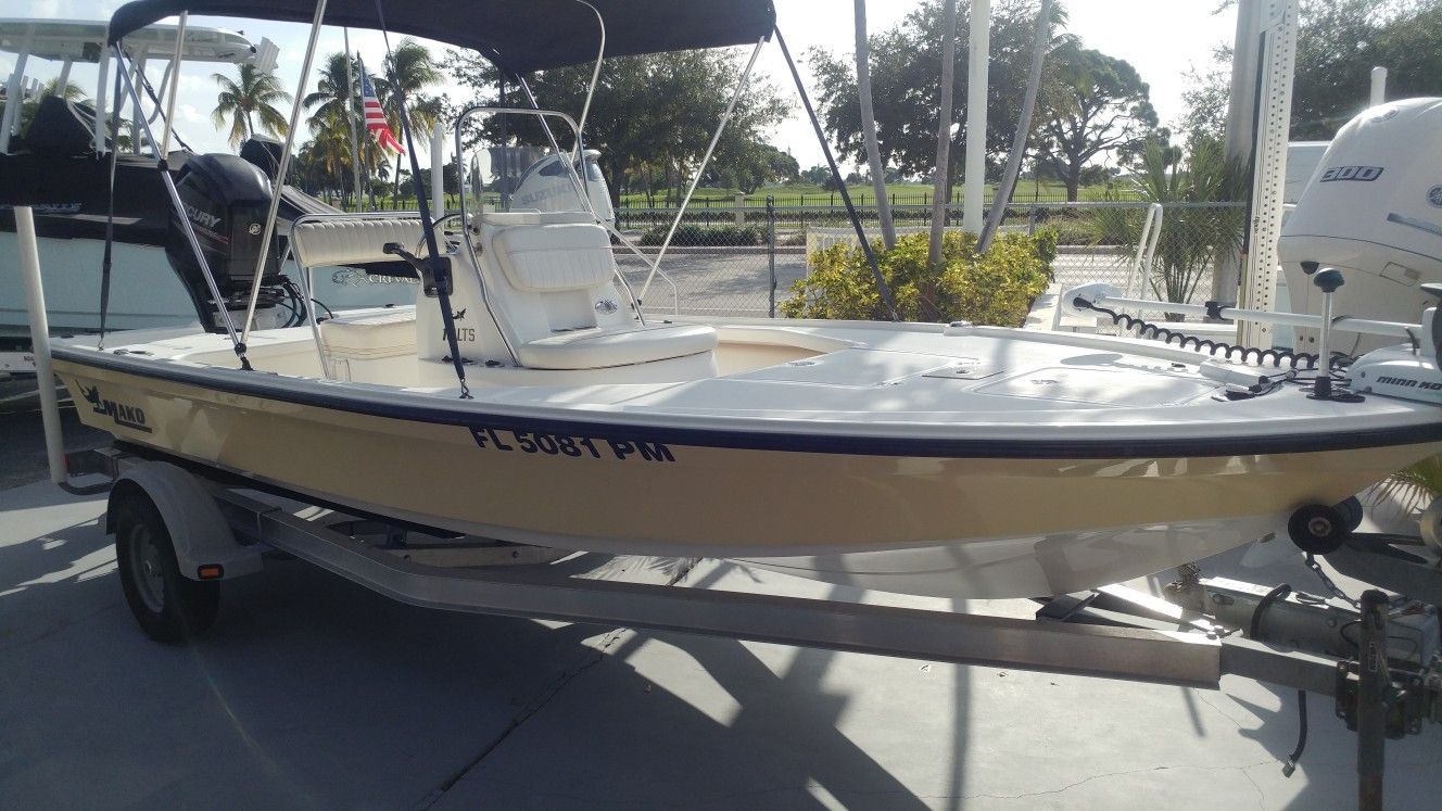 2013 Mako 18 LTS with 90hp four-stoke Merc trailer for Sale in Pompano ...