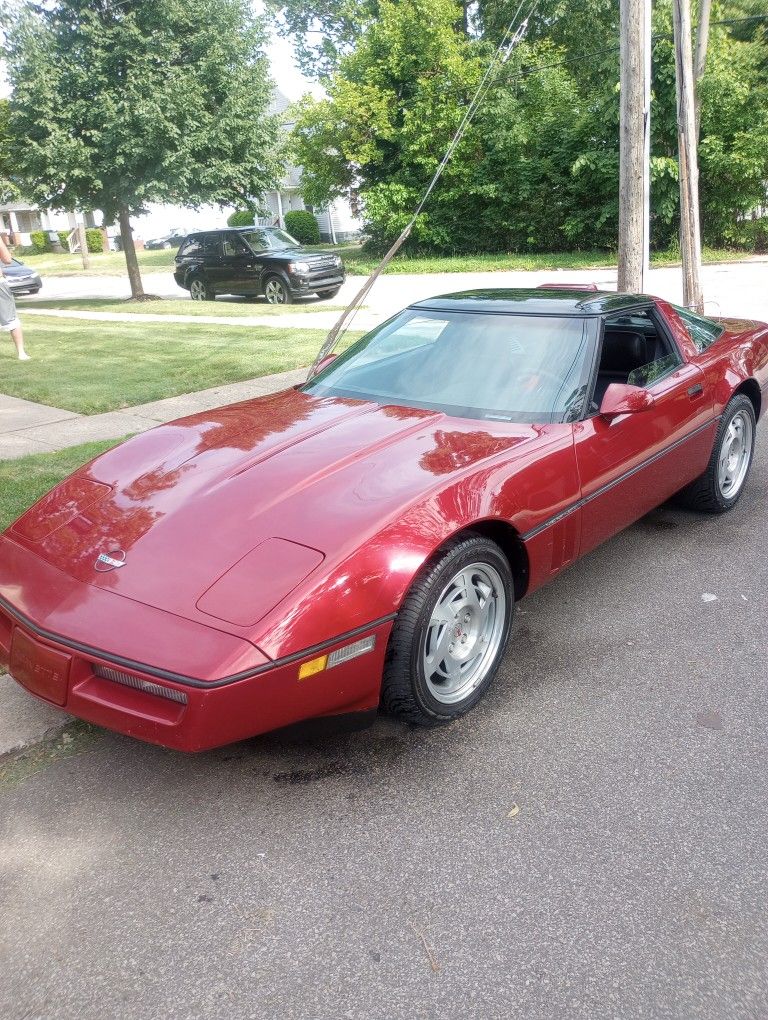 1990 Chevrolet Corvette for Sale in Willoughby, OH - OfferUp