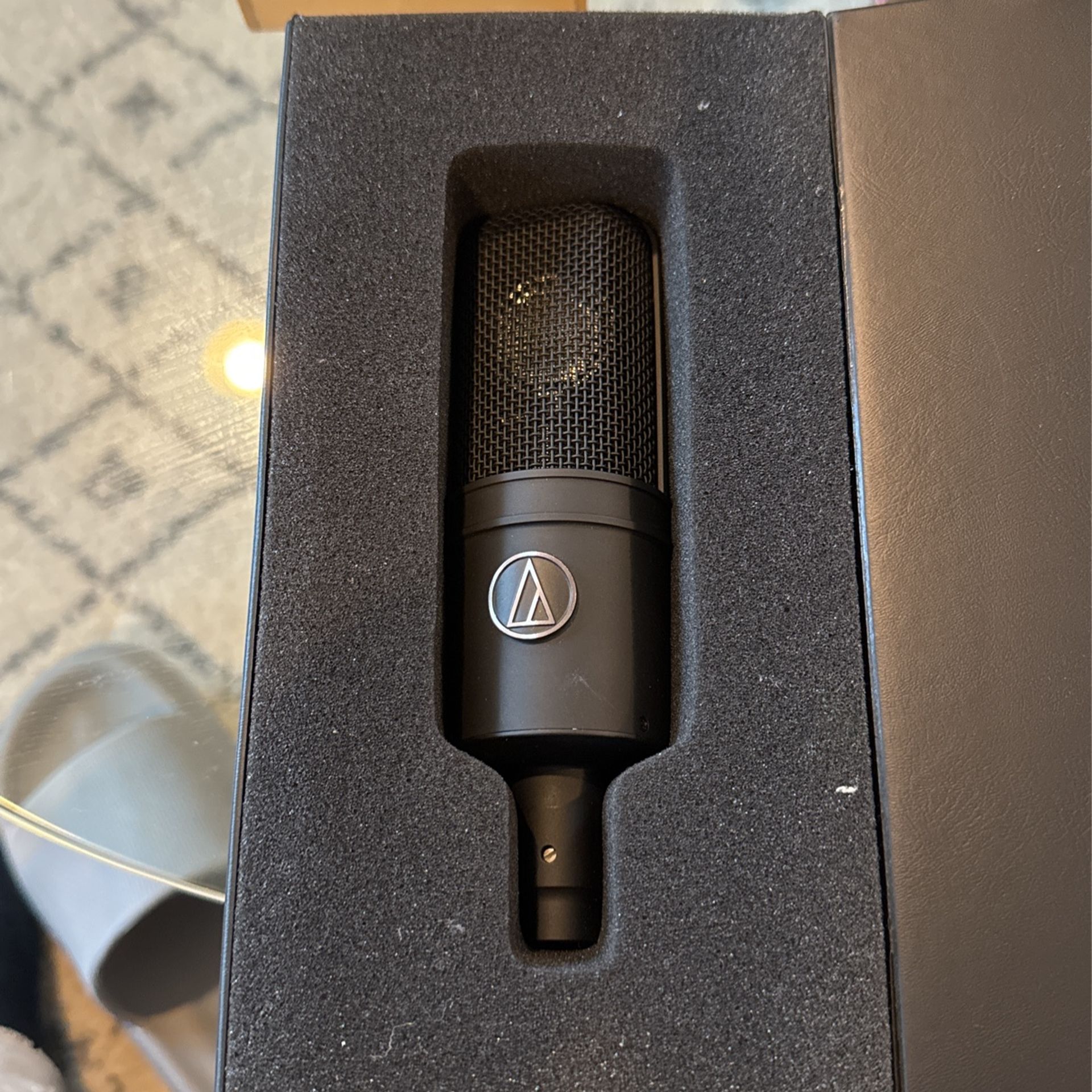 Audio Technica AT4040 Condenser Mic for Sale in Seattle, WA - OfferUp