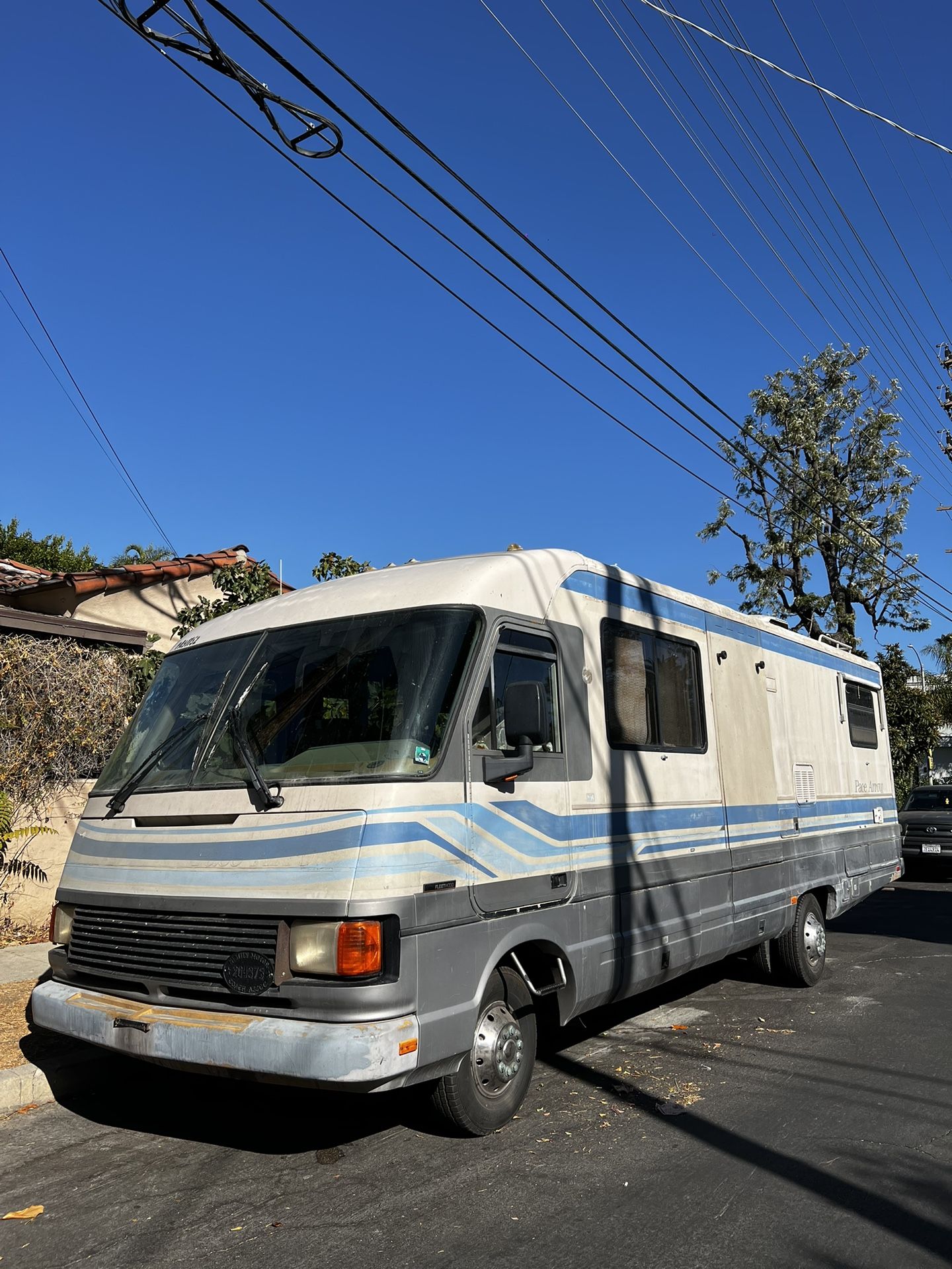 RV Fleetwood 1991 for Sale in West Hollywood, CA - OfferUp