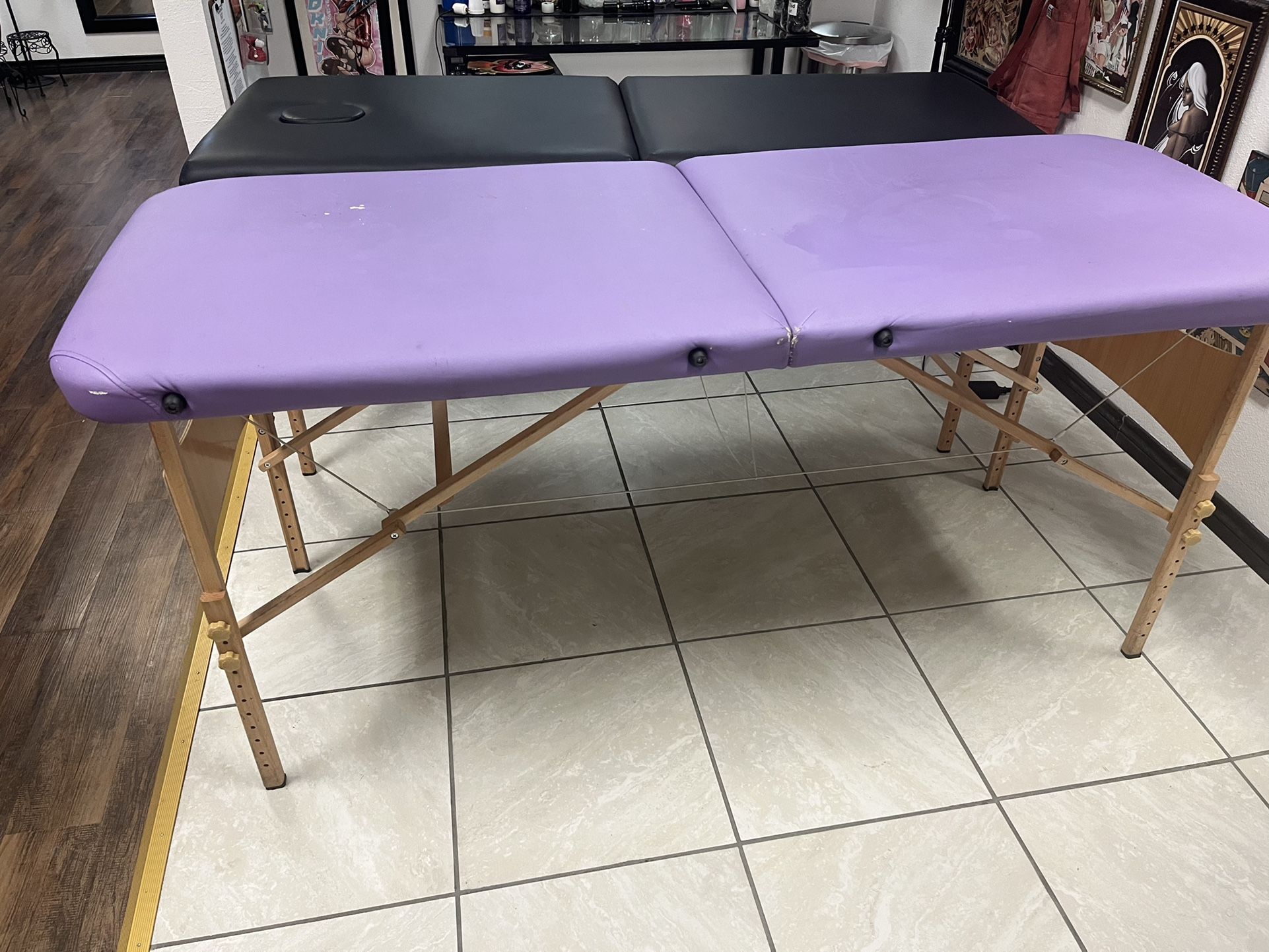 Massage Table For Tattoo Artist for Sale in San Antonio, TX - OfferUp