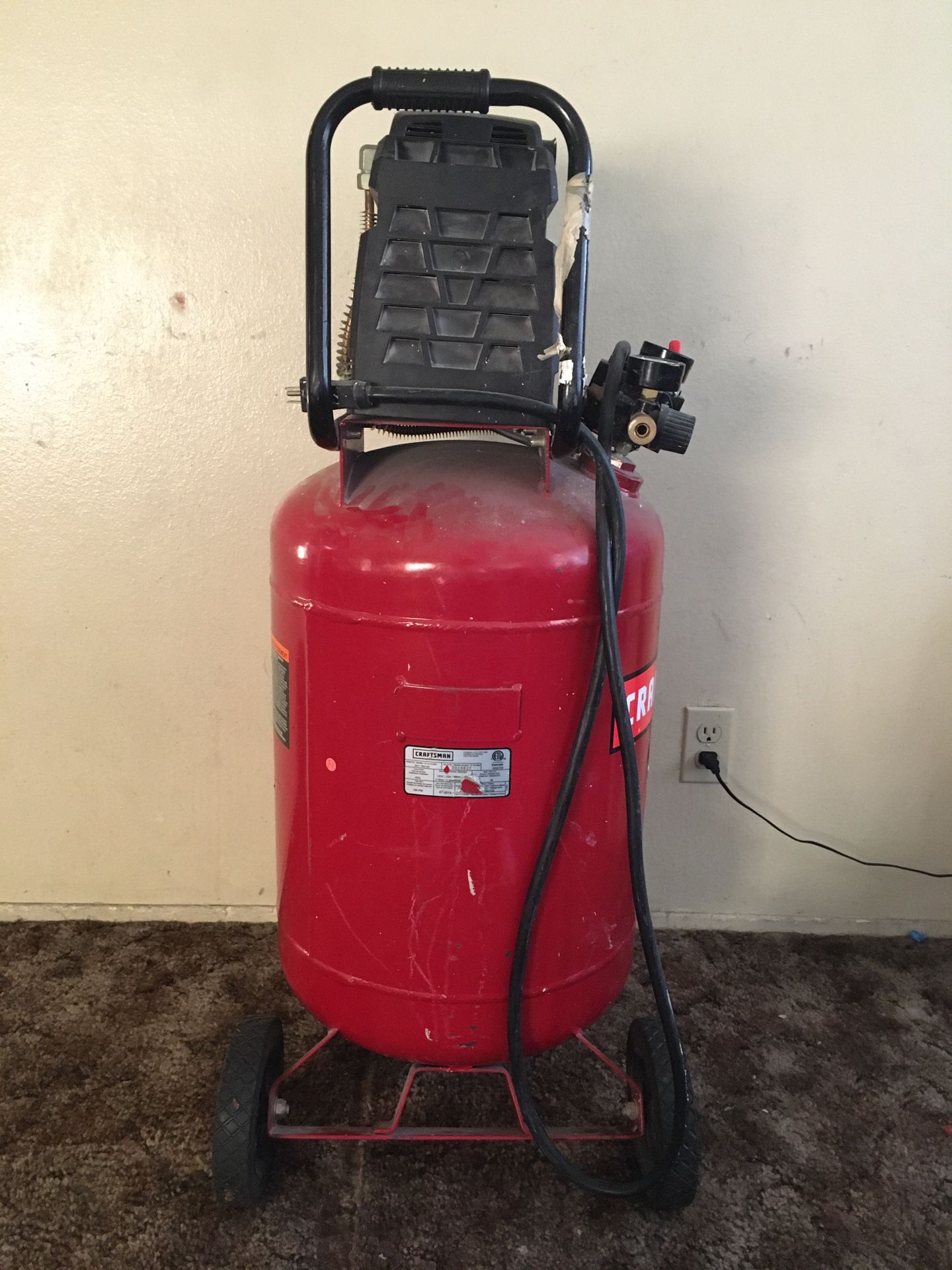 Craftsman Portable Vertical Air Compressors, 20 gal for Sale in ...
