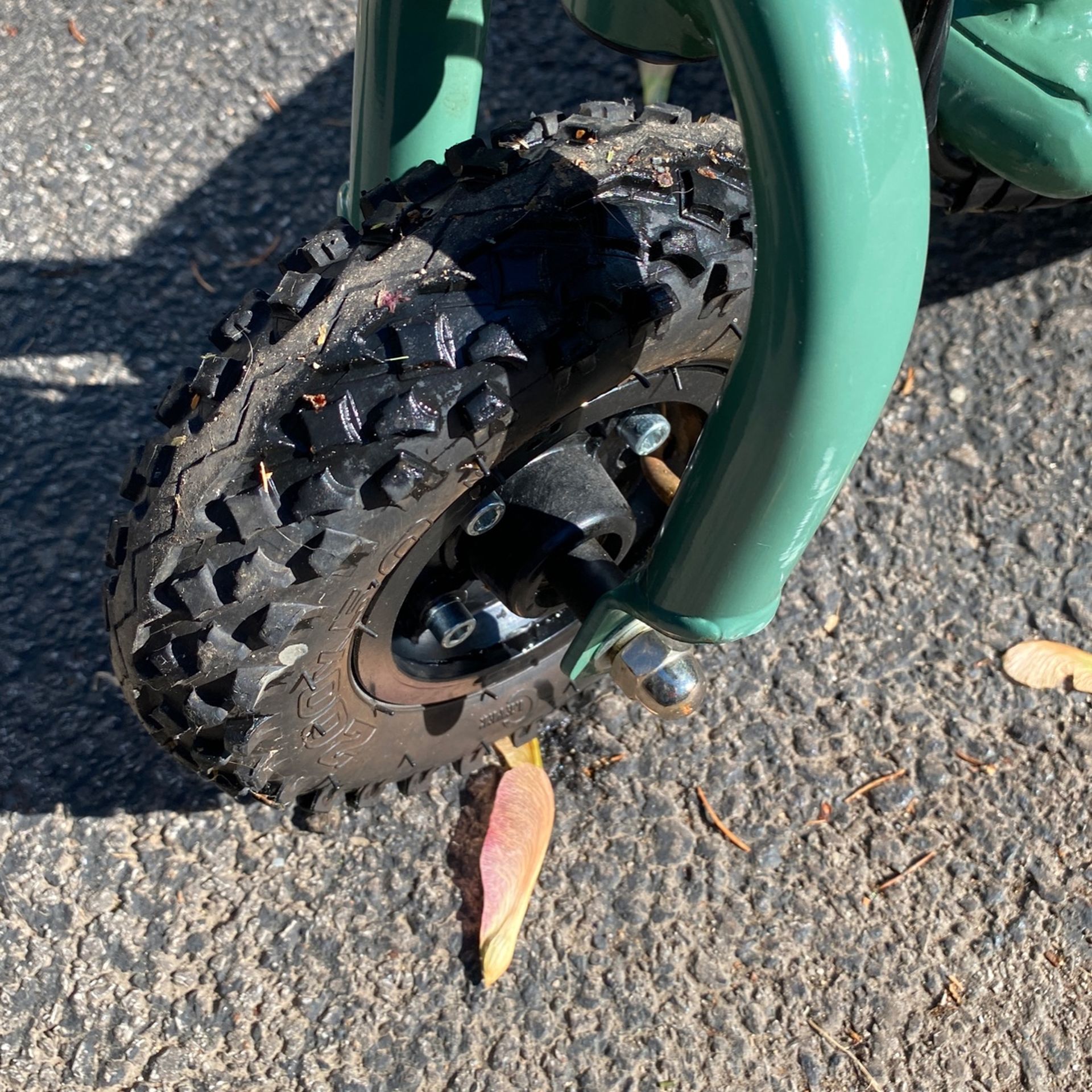 Razor RX200 Off-road Electric Scooter LIKE NEW for Sale in Lemont, IL ...