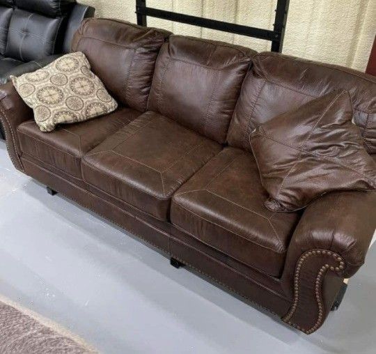 Breville Espresso Sofa /brand New Ashley Couch for Sale in San Antonio ...