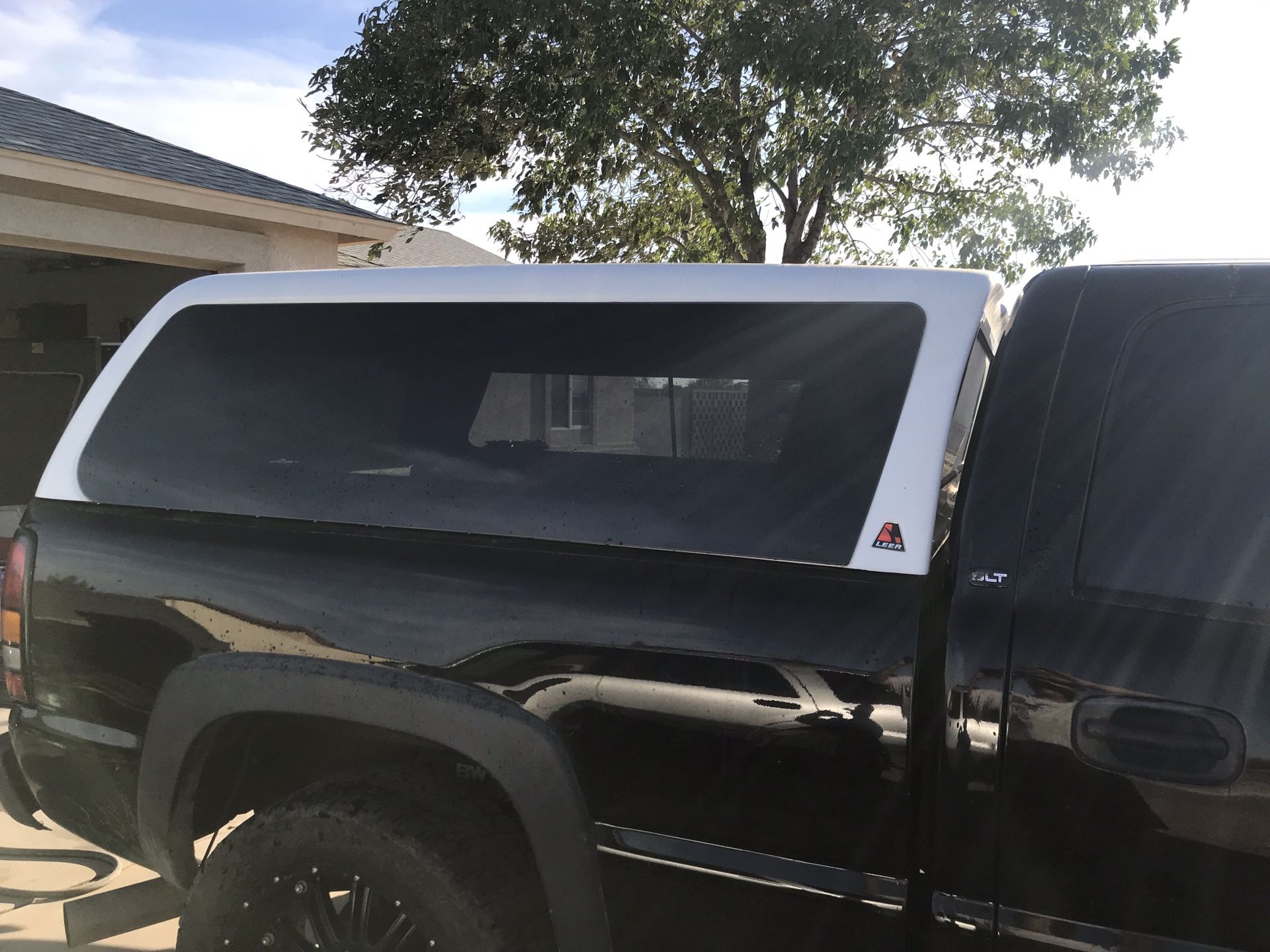 Leer camper shell (please read description) for Sale in Mesa, AZ - OfferUp