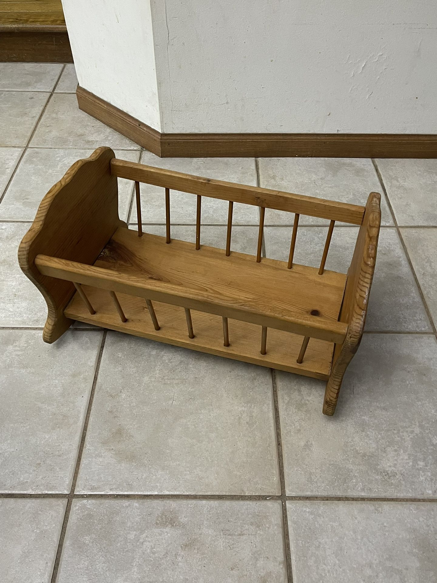Cradle for Sale in Lake Barrington, IL - OfferUp