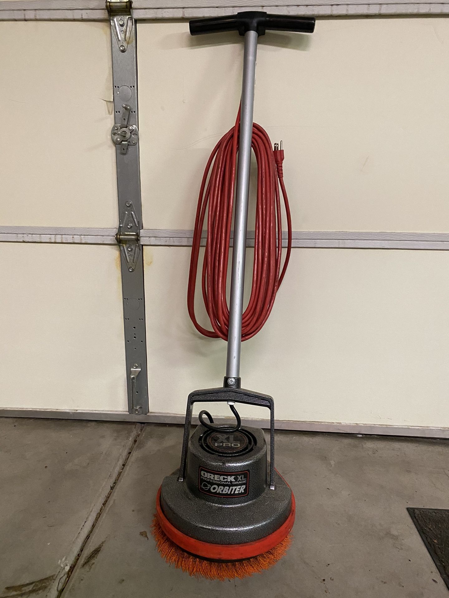 Oreck orbiter floor buffer scrubber for Sale in Mesa, AZ - OfferUp